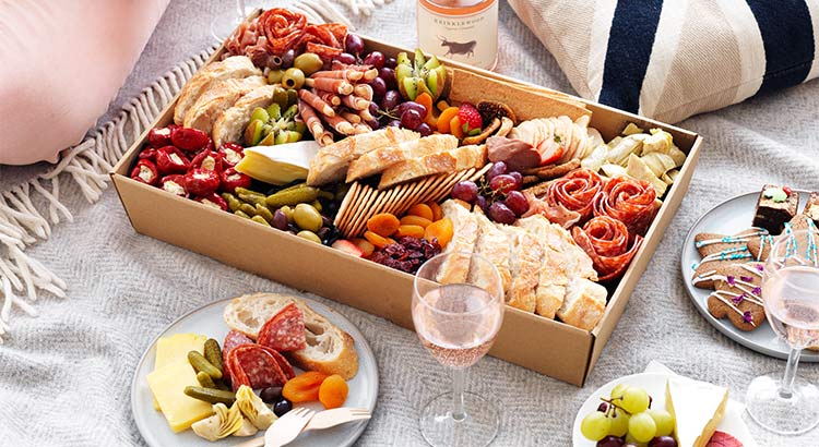 Christmas Catering Ideas for the Office: Celebrate with Style and Flavour